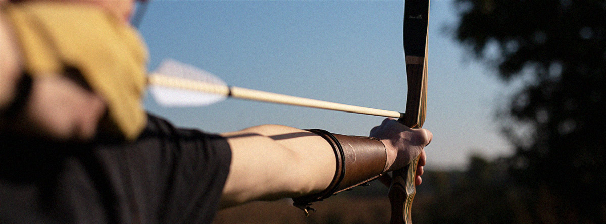 Bogenschiessen mit Langbogen - Sportbogen - Recurvebogen - Langbögen